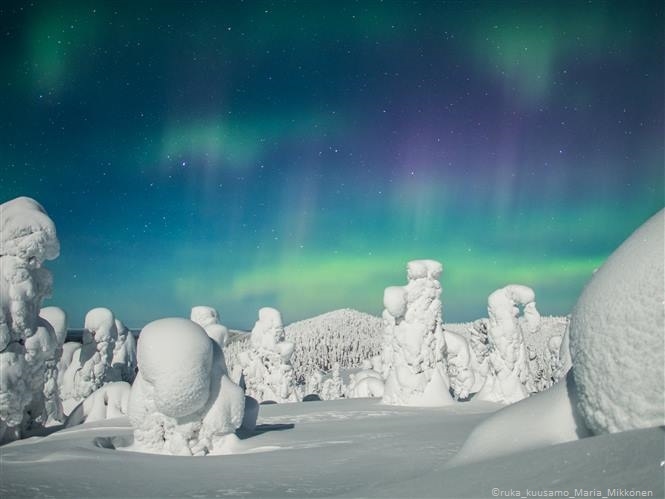 MAGICAL POND Aurora Igloo Ruka Kusamo Lapponia Finlandese - Easyweeks